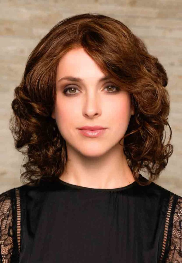 Perruque en cheveux naturels - votre spécialiste à Lyon : CC-Perruques